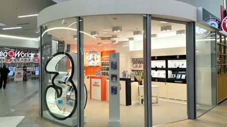 WINDTRE Store - Centro Commerciale Piazza Lodi di Milano