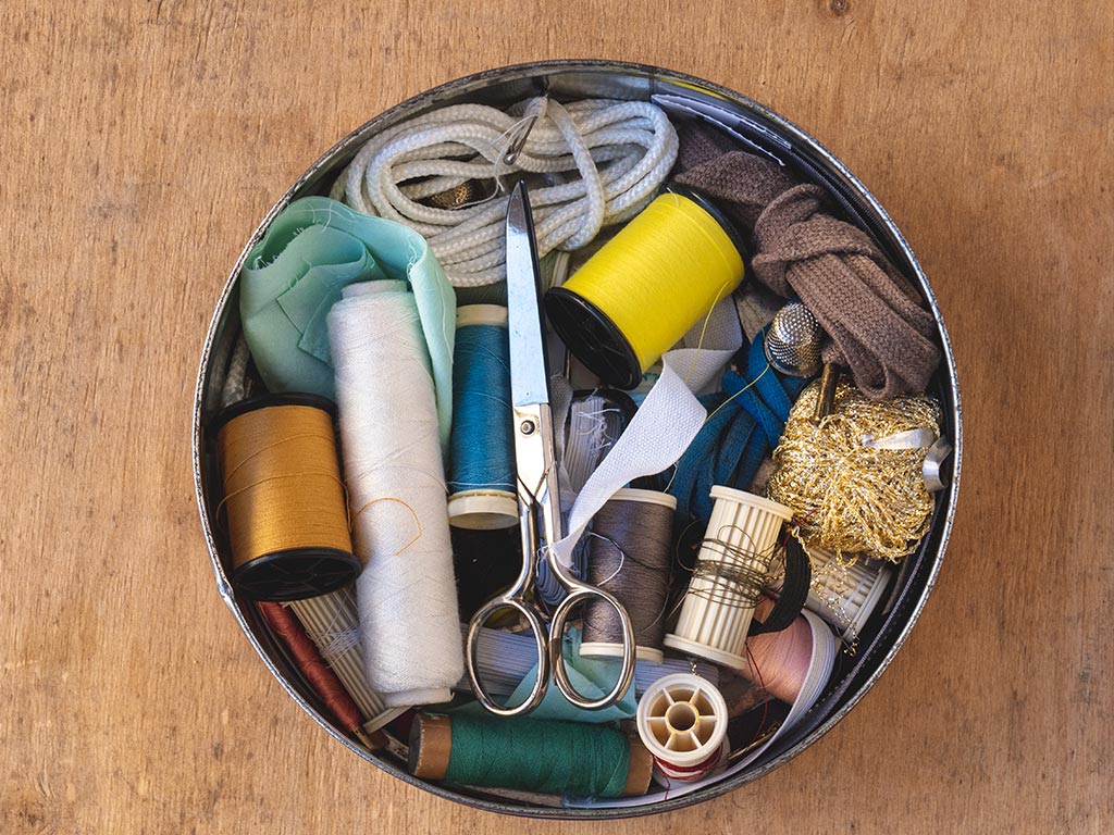 Come rammendare un buco in modo semplice e veloce